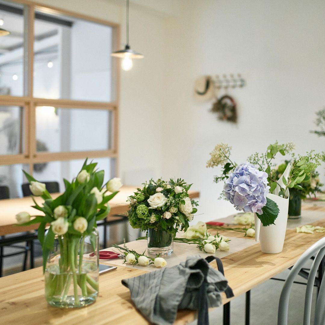 How to Throw the Perfect Summer Party | Viola Floral